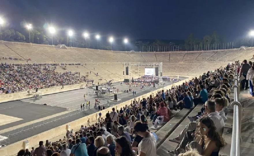 Η μεγάλη γιορτή του ΟΛΟΙ ΜΑΖΙ ΜΠΟΡΟΥΜΕ στο Καλλιμάρμαρο - Επικαιρότητα ...