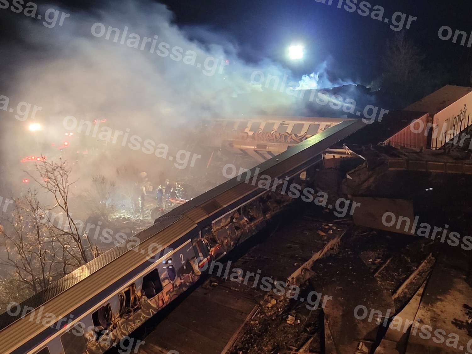 Λάρισα: Φωτογραφίες από ψηλά μετά τη σύγκρουση τρένων - Επικαιρότητα ...